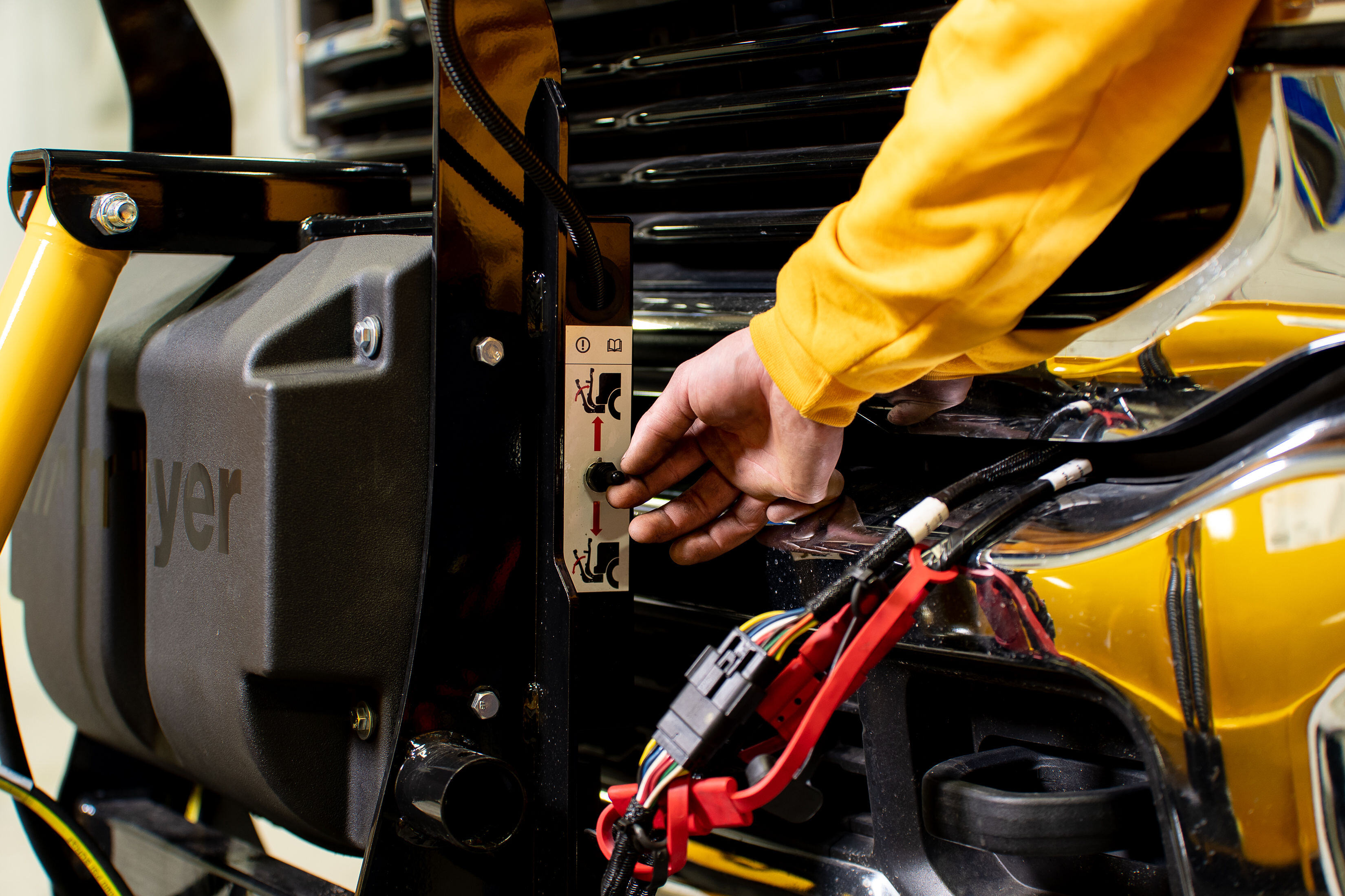 Meyer Products Pro Mount Attachment System